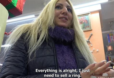 Пришла в Ломбард сдать кольцо и занялась сексом Скачать качественное Full Hd порно видео 1080p