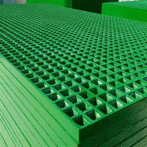 According To The Appearance Of The Plate Classification Unicomposite