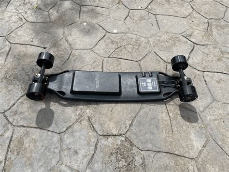 Maxfind Max5 Pro Review Not Your Typical Entry Level Electric Skateboard Electric Skateboard Hq
