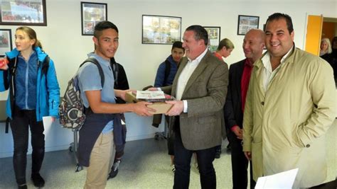 Cest Déjà Noël Pour Le Nouveau «lycée Numérique Ladepeche Fr