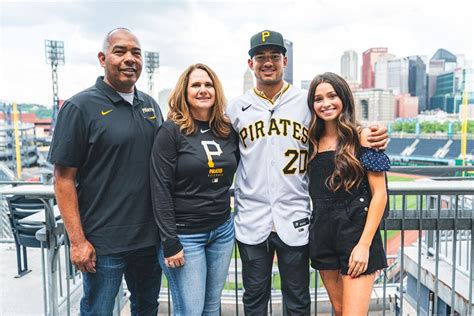 Cienega High School Alum Nick Gonzales Signs With Pittsburgh Pirates