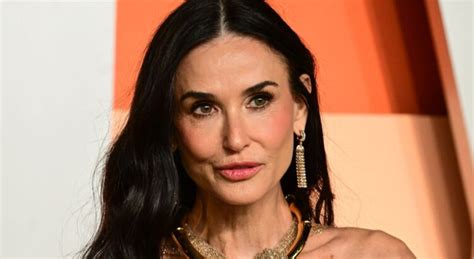 Demi Moore Transformée à 62 Ans Elle Renoue Avec Sa Coiffure