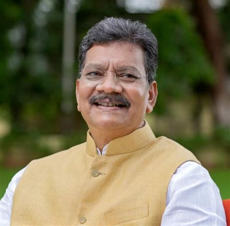 विस् अध्यक्ष डॉ चरणदास महंत ने छठ महापर्व की दी बधाई शुभकामनाएं