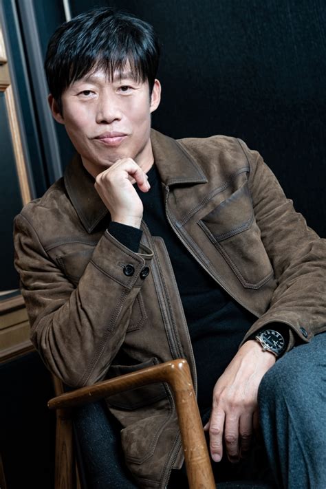 유해진 기사 보고 알게 된 류준열 눈물 알았다면 흐뭇하게 봤을텐데올빼미인터뷰① 텐아시아