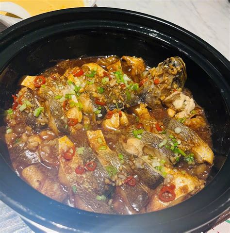 江疏影深夜晒美食，火锅是标配，网友：这么吃，想不胖都很难