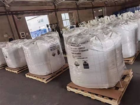 China Large Export Volume Sodium Hydroxide Caustic Soda Pearls 99