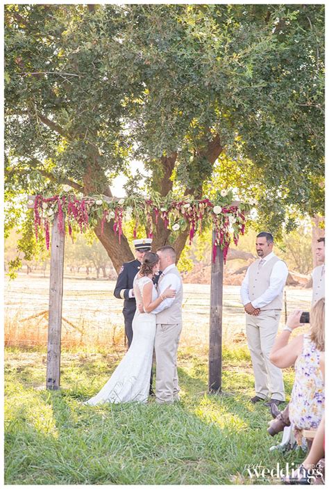 Chico Wedding Megan And James From The Winterspring 2018 Issue Of Real