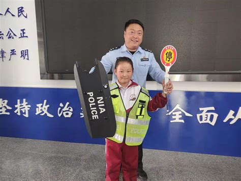 吉林城乡网 警娃进警营！这个六一别样“警”彩
