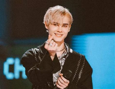 Lelush El Modelo Ruso Que Quedó Atrapado En Un Reality Chino Durante