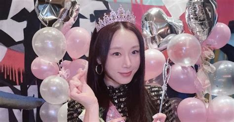 재결합 베이비복스 불화설 끝…김이지 위한 생파 울뻔했잖아