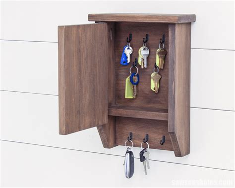 Diy Wall Mounted Key Cabinet Simple And Rustic Saws On Skates®