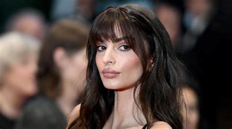 Emily Ratajkowski Opens Up On Getting More Modelling Work During