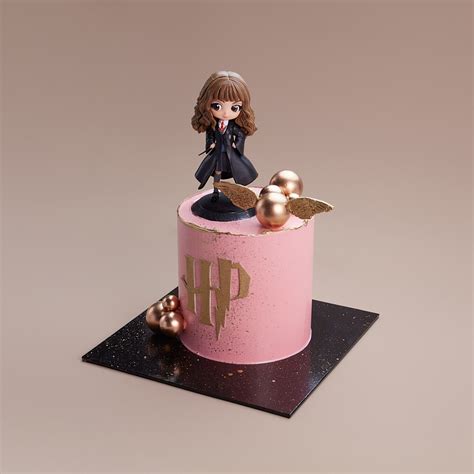 Hermione Granger Cake Dulcet Cakes And Sweets