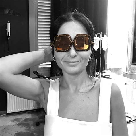 Fashionable Zip Glasses With Hook And Loop Fastener Tuvie Design