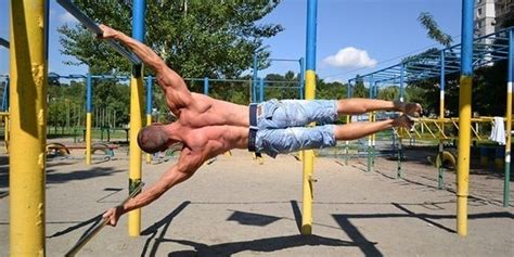 Воркаут что это виды элементы площадки программа тренировок оборудование