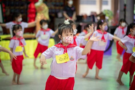 กิจกรรม ค่ายรักษ์ศิลป์ โรงเรียนราษฎร์วิทยา ตี่มิ้ง