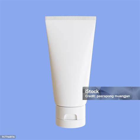 3d 제품 모형 스킨 케어 포장 템플릿입니다 클리핑 경로가 있는 화장품 용기 모형 3d 그림입니다 0명에 대한 스톡 사진 및 기타 이미지 Istock