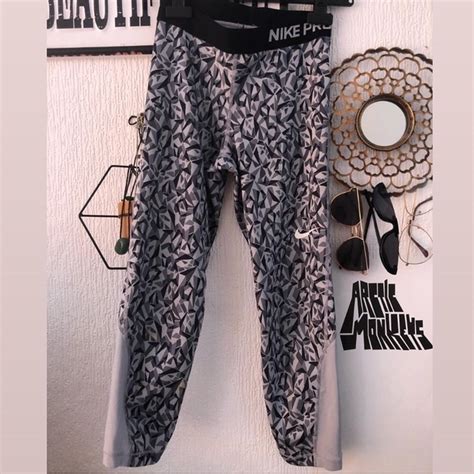 Grey Pattern Nike Pro Leggings 3 4 Length Tight Depop