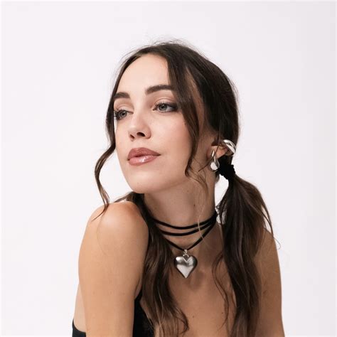 Elena Giannetti Youtube