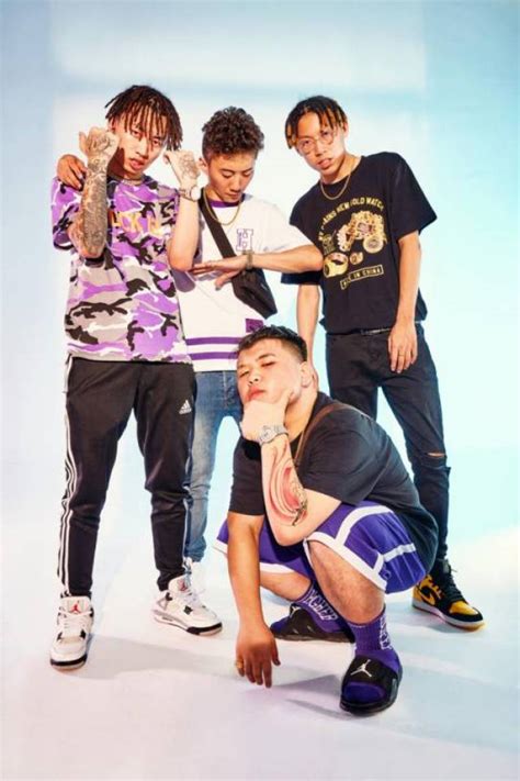 海尔兄弟hiphop海尔兄弟说唱成员海尔丁震大山谷图库