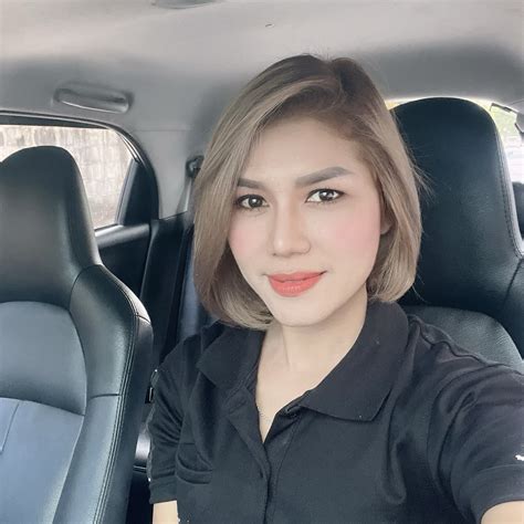 แม่แพรน้องพลอย วันนี้เป็นอีกหนึ่งวันที่แพรดีใจมากๆทุกคนเฟ Facebook