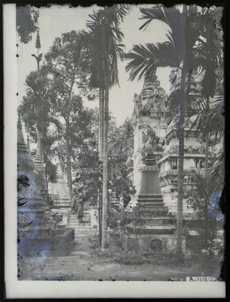 កម្រងរូបភាពដ៏កម្រ បង្ហាញពីទិដ្ឋភាពវត្តបទុមវតី នារាជធានីភ្នំពេញ