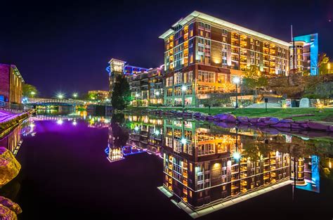 Greenville River Front Walk Downtown Greenville Sc Usa Its A Great Place To Live And Work