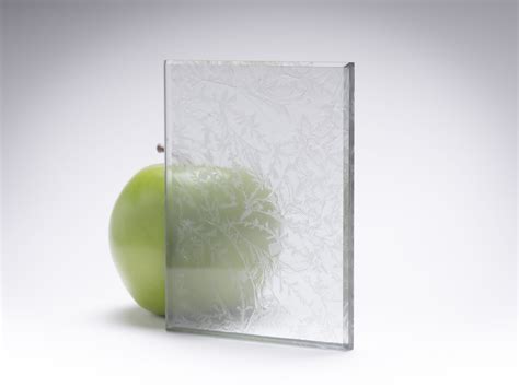 17956 Archetype Glass