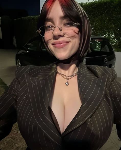 Billie Eilish Billie Eilish Cosplay Woman Curvy Woman