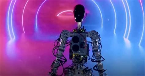 Elon Musk Presenta A Su Robot Humanoide Optimus