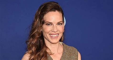 Hilary Swank Body Measurements Height Weight Bra Size Shoe Size