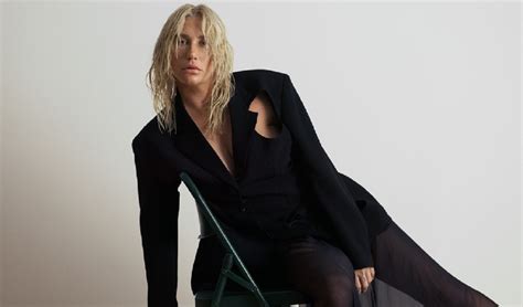 Após quase dez anos Kesha e Dr Luke finalizam processo acordo confira Portal Famosos