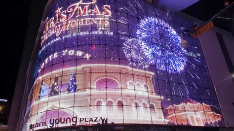 롯데영플라자 크리스마스 미디어파사드 건물외벽 영상 Youtube