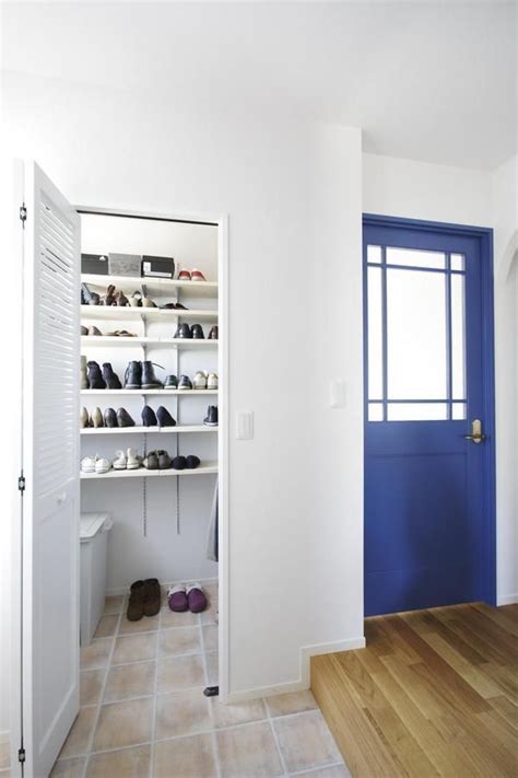 ウォークインシューズクロークのある玄関収納30選 Yahoo不動産おうちマガジン Shoe Cupboard Cupboard