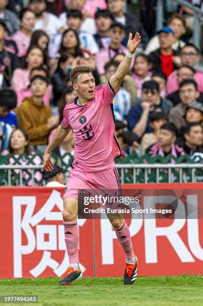 1 313 Julian Gressel Photos And High Res Pictures Getty Images