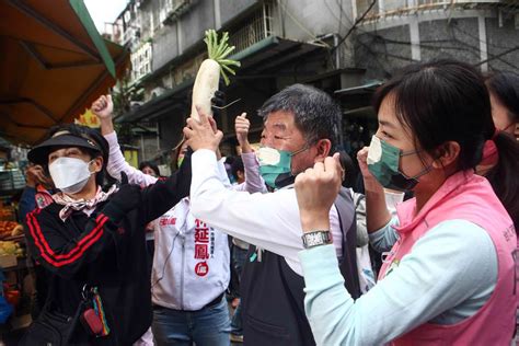 陳時中站路口遭怒譙 他1張「漫畫哏圖」太貼切網笑翻 Yahoo奇摩汽車機車