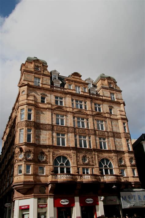 무료 이미지 건축물 하늘 집 전망 건물 시티 도시 풍경 도심 경계표 정면 재산 외부 주거 벽돌