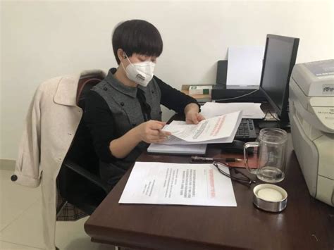 【防疫一线党旗红】李瑞静：一个电话吹响“集结号”澎湃号·政务澎湃新闻 The Paper
