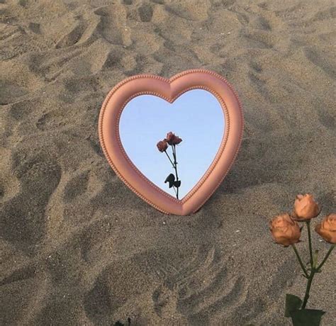 Pin By Kiayahaines On P I C T U R E S Aesthetic Wallpapers Aesthetic Photo Aesthetic