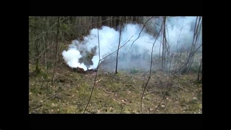 Дымовая граната из аммиачной селитры - YouTube