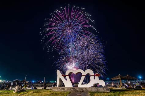 國慶煙火秀規格！嘉義「東石海之夏」8月限時登場 絕美閉幕秀12萬發璀璨360秒