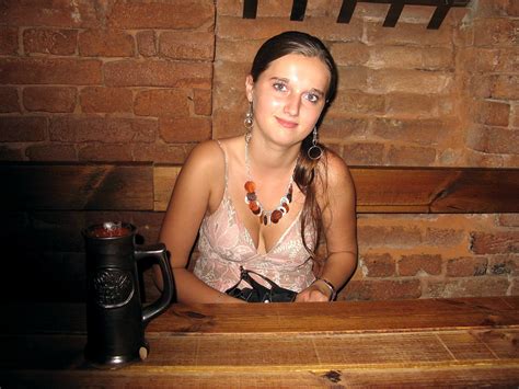 Free Picture Girl Night Club