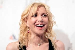 El Universal Espectáculos Courtney Love debe más de 48 mil dólares