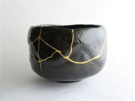 깨진 추억과 기억을 붙이는 기술 킨츠기 밸류체인타임스 밸류체인타임스