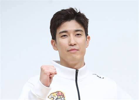 강경준과 불륜설 유부녀 잠적분양업체서 해고 문화일보 Munhwa
