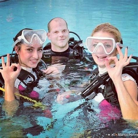 31 Aqua Scuba Girls Ideas Scuba Girl Scuba Scuba Diver Girls