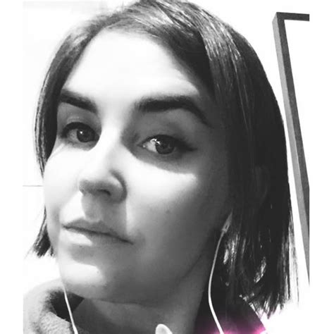 Julia Jenkins Juliajenkins • Threads Say More