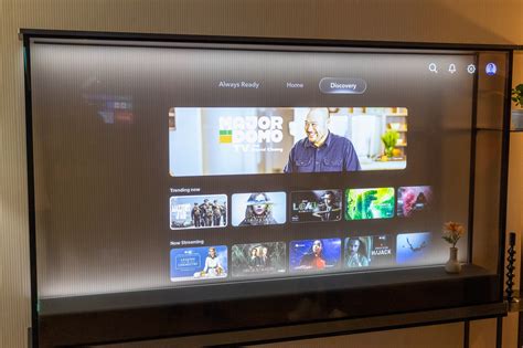 تلویزیون شفاف شگفتانگیز Signature OLED T قدرت مهندسان الجی را به رخ