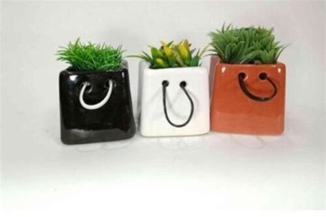 Portable Ceramic Flower Pots With Glossy Surface Finish General