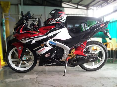 Modifikasi Motor Ninja Rr Merah